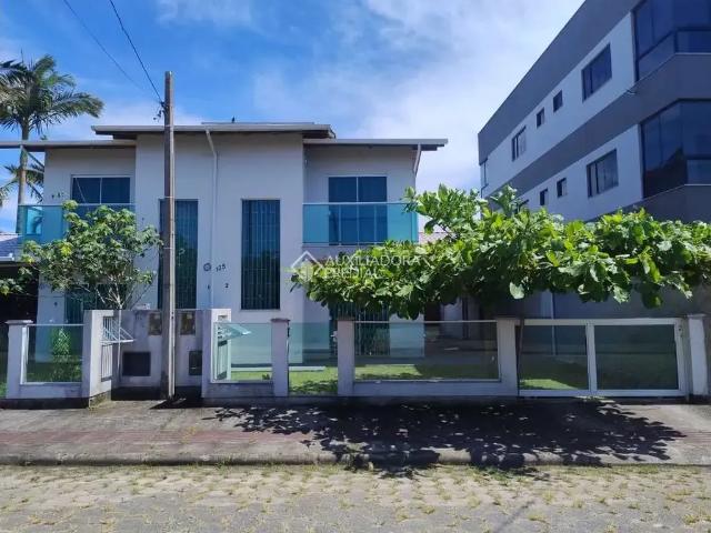 Casa / Sobrado para Venda em Palhoça/SC Praia do Sonho 2 Quartos