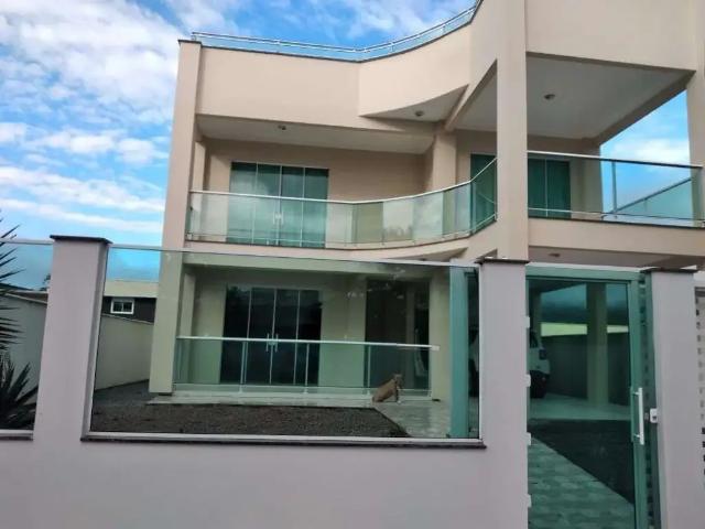 Casa / Sobrado para Venda em Palhoça/SC Praia de Fora 5 Quartos