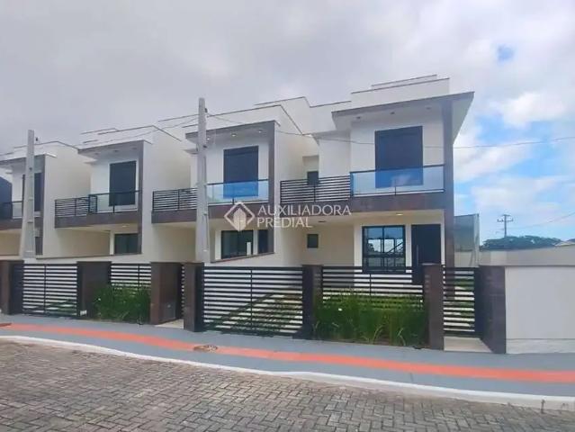 Casa / Sobrado para Venda em Palhoça/SC Praia de Fora 3 Quartos