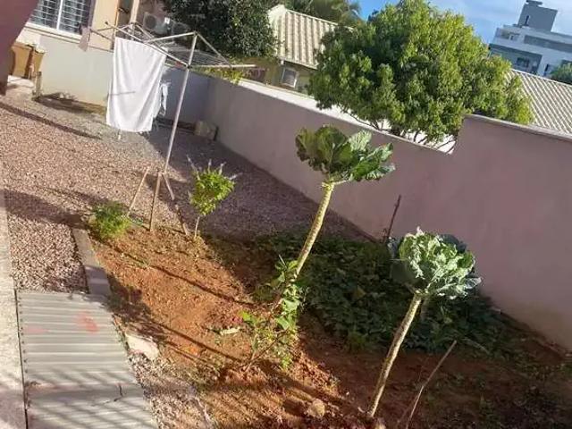 Casa / Sobrado para Venda em Palhoça/SC Praia de Fora 3 Quartos