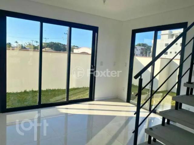 Casa / Sobrado para Venda em Palhoça/SC Praia de Fora 3 Quartos