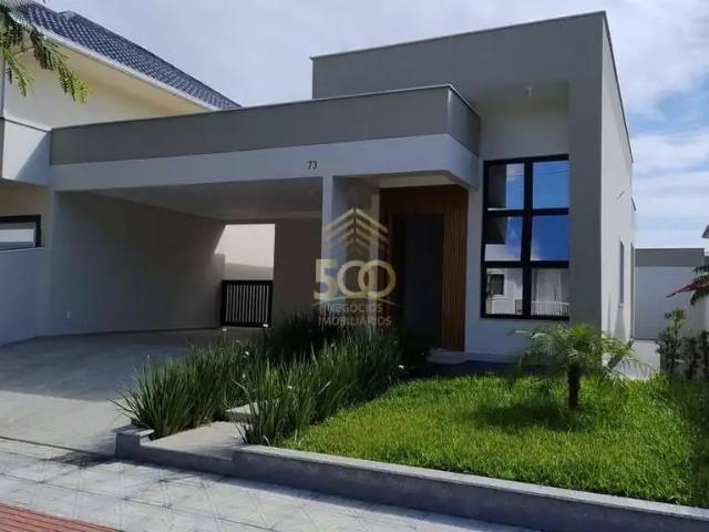 Casa / Sobrado para Venda em Palhoça/SC Praia de Fora 3 Quartos