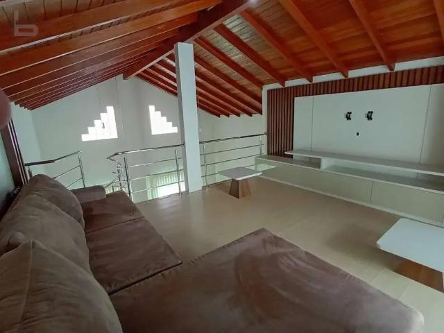 Casa / Sobrado para Venda em Palhoça/SC Praia de Fora 3 Quartos