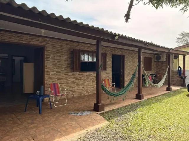Casa / Sobrado para Venda em Palmares do Sul/RS Quintão 3 Quartos