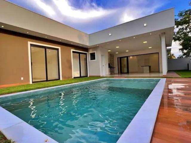 Casa / Sobrado para Venda em Palmas/TO Loteamento Caribe 4 Quartos