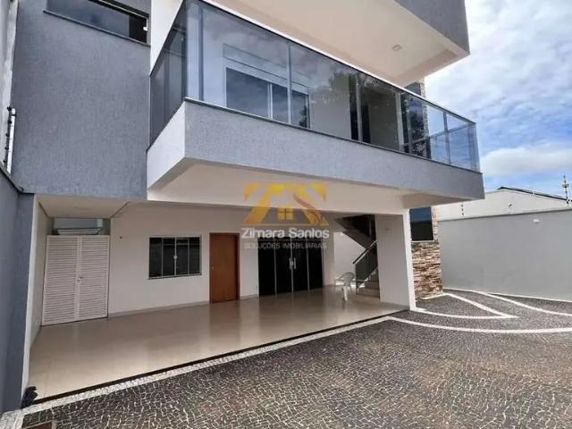 Casa / Sobrado para Venda em Palmas/TO Plano Diretor Norte 5 Quartos