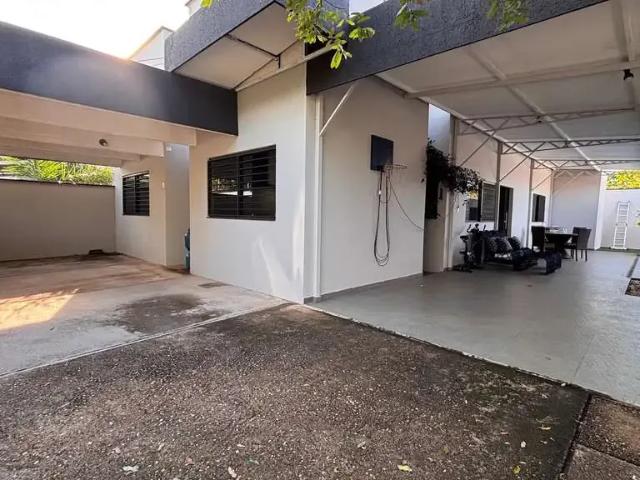 Casa / Sobrado para Venda em Palmas/TO Plano Diretor Sul 4 Quartos