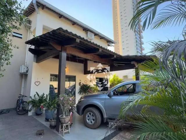 Casa / Sobrado para Venda em Palmas/TO Plano Diretor Sul 4 Quartos