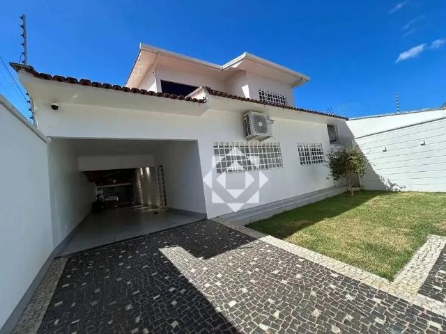Casa / Sobrado para Venda em Palmas/TO Plano Diretor Sul 5 Quartos