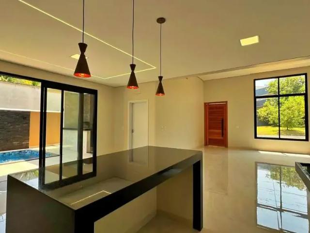 Casa / Sobrado para Venda em Palmas/TO Plano Diretor Sul 3 Quartos