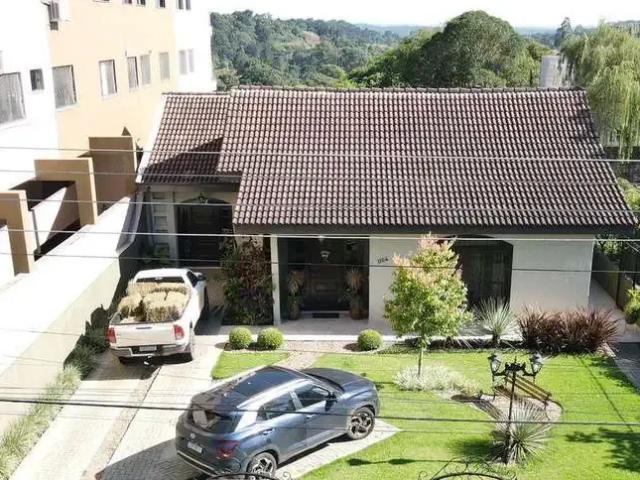 Casa / Sobrado para Venda em Palmas/PR Centro 5 Quartos
