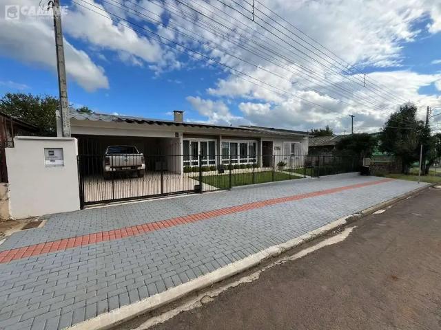 Casa / Sobrado para Venda em Palmas/PR Divino 3 Quartos