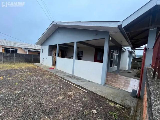 Casa / Sobrado para Venda em Palmas/PR Hípica 3 Quartos