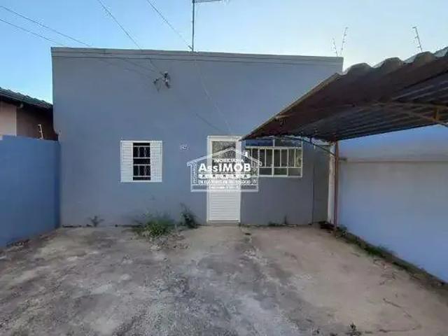 Casa / Sobrado para Venda em Paracatu/MG Centro 3 Quartos