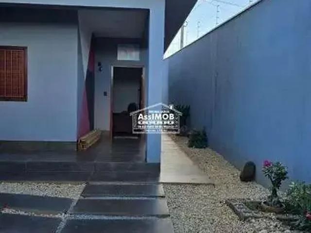 Casa / Sobrado para Venda em Paracatu/MG Jardim Serrano 3 Quartos