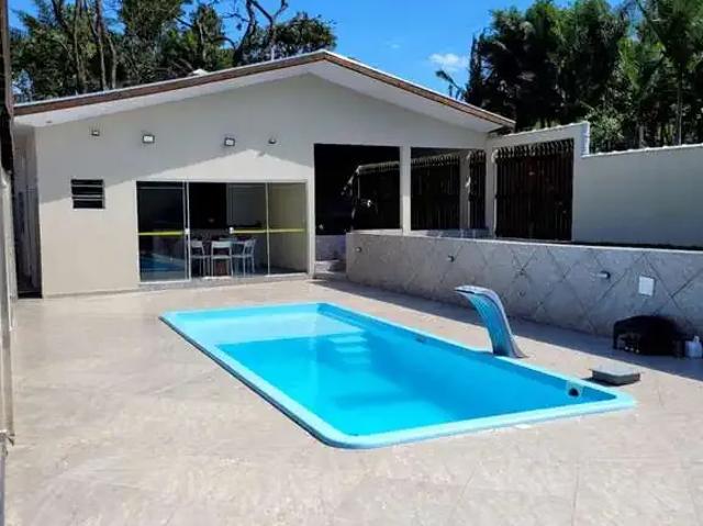 Casa / Sobrado para Venda em Paraibuna/SP Itapeva 3 Quartos