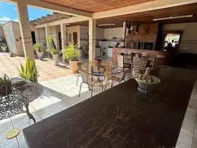 Casa / Sobrado para Venda em Paraíso do Norte/PR Centro 1 Quartos