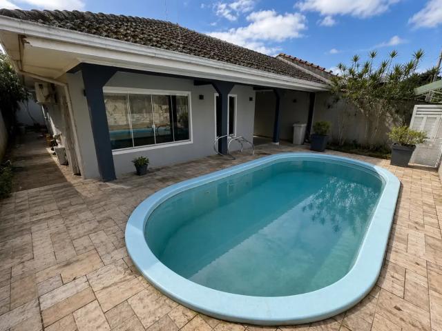Casa / Sobrado para Venda em Paranaguá/PR Vila São Vicente 3 Quartos
