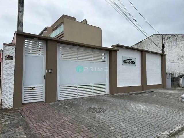 Casa / Sobrado para Venda em Paranaguá/PR Costeira 3 Quartos