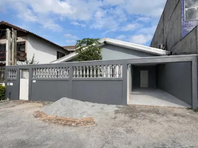 Casa / Sobrado para Venda em Paranaguá/PR Palmital 3 Quartos