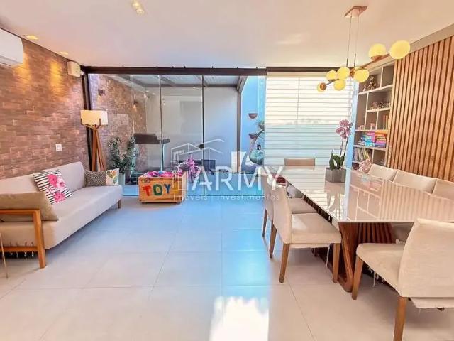 Casa / Sobrado para Venda em Paranaguá/PR Raia 3 Quartos