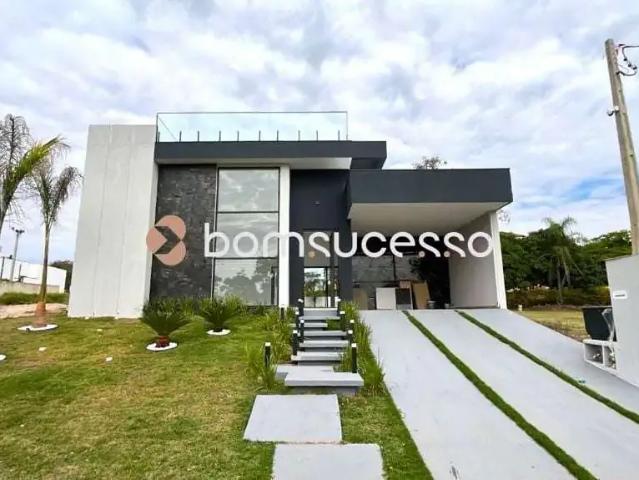 Casa / Sobrado para Venda em Paranapanema/SP Riviera Santa Cristina 3 Quartos