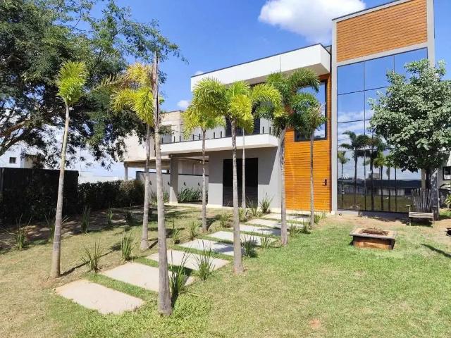 Casa / Sobrado para Venda em Paranapanema/SP Riviera Santa Cristina 4 Quartos