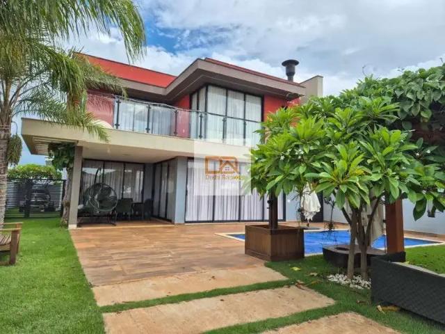 Casa / Sobrado para Venda em Paranapanema/SP Riviera Santa Cristina 4 Quartos