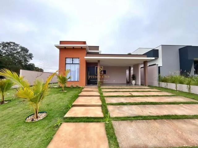 Casa / Sobrado para Venda em Pardinho/SP Ninho Verde II 3 Quartos