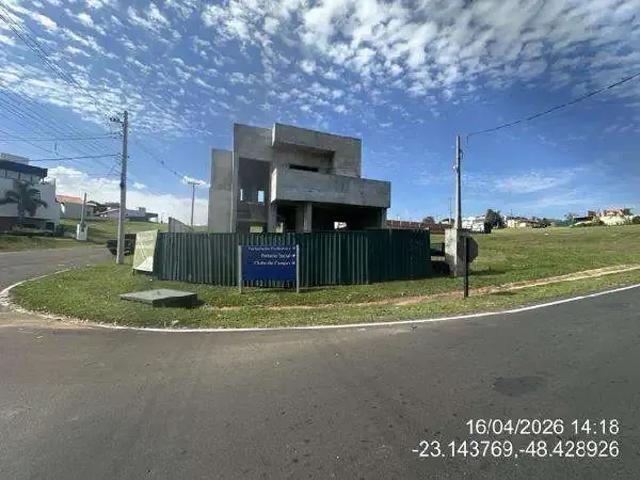 Casa / Sobrado para Venda em Pardinho/SP Ninho Verde II 4 Quartos