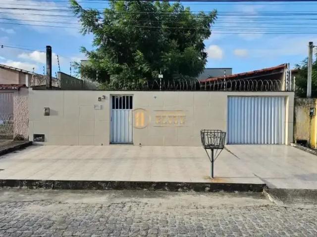Casa / Sobrado para Venda em Parnamirim/RN Cohabinal 4 Quartos