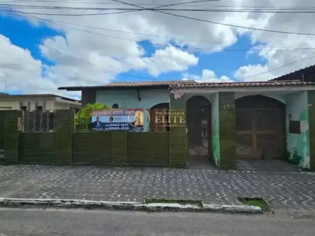 Casa / Sobrado para Venda em Parnamirim/RN Centro 3 Quartos