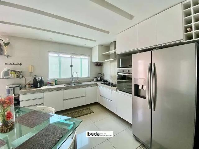 Casa / Sobrado para Venda em Parnamirim/RN Emaús 3 Quartos