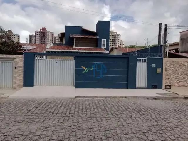 Casa / Sobrado para Venda em Parnamirim/RN Nova Parnamirim 4 Quartos