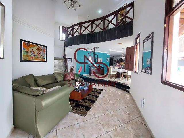 Casa / Sobrado para Venda em Parnamirim/RN Nova Parnamirim 4 Quartos