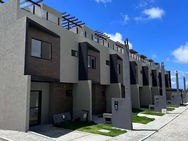 Casa / Sobrado para Venda em Parnamirim/RN Parque das Árvores 3 Quartos