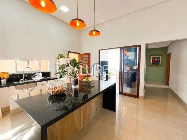 Casa / Sobrado para Venda em Parnamirim/RN Parque das Nações 3 Quartos