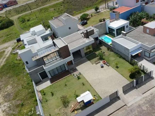 Casa / Sobrado para Venda em Passo de Torres/SC Balneário Bellatorres 1 Quartos