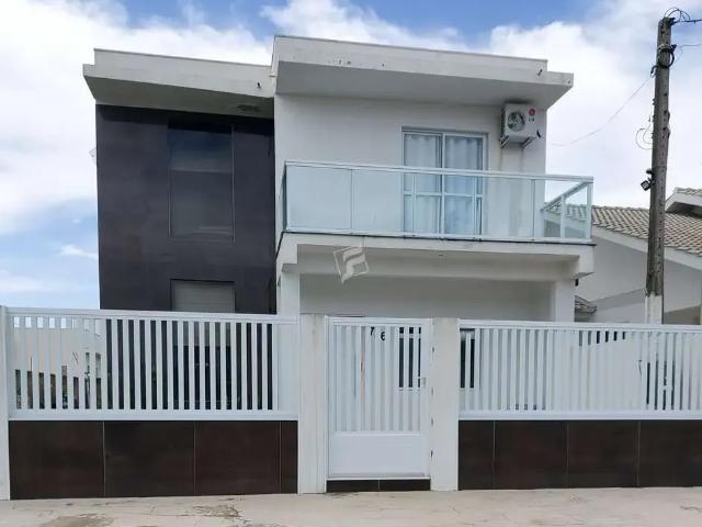 Casa / Sobrado para Venda em Passo de Torres/SC Bela Torres 4 Quartos