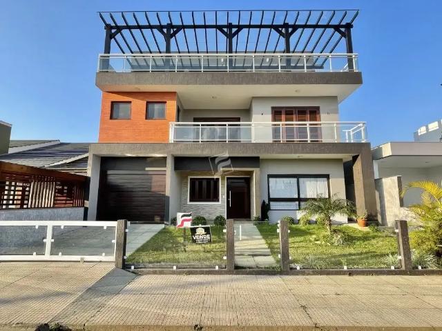 Casa / Sobrado para Venda em Passo de Torres/SC Bela Torres 4 Quartos