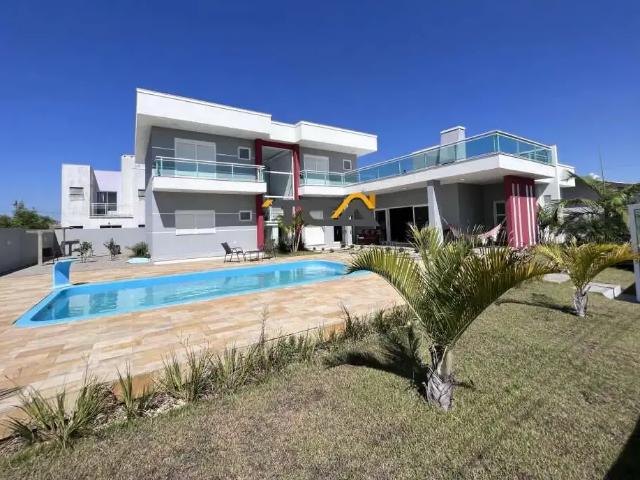 Casa / Sobrado para Venda em Passo de Torres/SC Bela Torres 5 Quartos