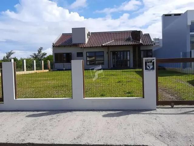 Casa / Sobrado para Venda em Passo de Torres/SC Bela Torres 1 Quartos