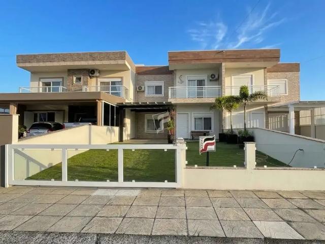 Casa / Sobrado para Venda em Passo de Torres/SC Bela Torres 3 Quartos