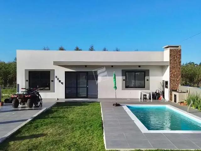 Casa / Sobrado para Venda em Passo de Torres/SC Bela Torres 3 Quartos