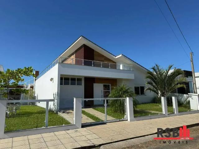 Casa / Sobrado para Venda em Passo de Torres/SC Bela Torres 3 Quartos