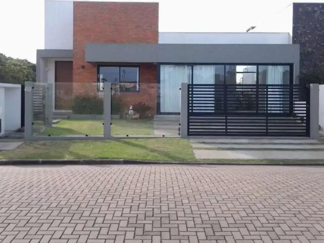 Casa / Sobrado para Venda em Passo de Torres/SC Bosque das Figueiras 3 Quartos