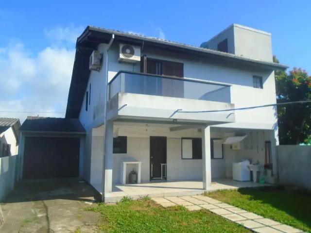 Casa / Sobrado para Venda em Passo de Torres/SC Centro 3 Quartos