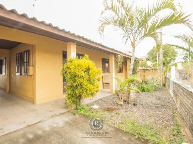 Casa / Sobrado para Venda em Passo de Torres/SC Centro 3 Quartos