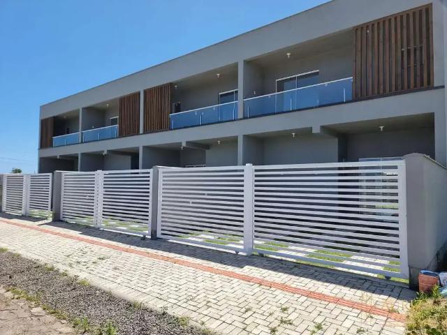 Casa / Sobrado para Venda em Passo de Torres/SC Lagoa da Tapera 2 Quartos