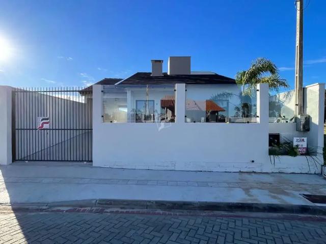 Casa / Sobrado para Venda em Passo de Torres/SC Loteamento Jardim America 3 Quartos